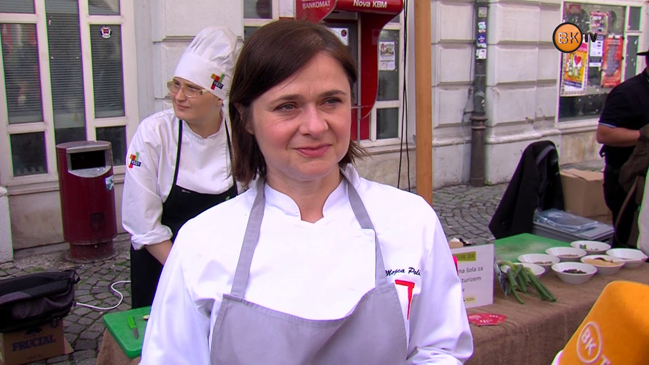 Mojca Polak o solati - YouTube