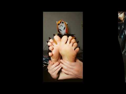 Feet Video By FoxTheRobin On DA