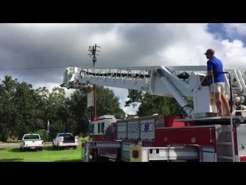 Pierce Lance ladder truck operation - YouTube