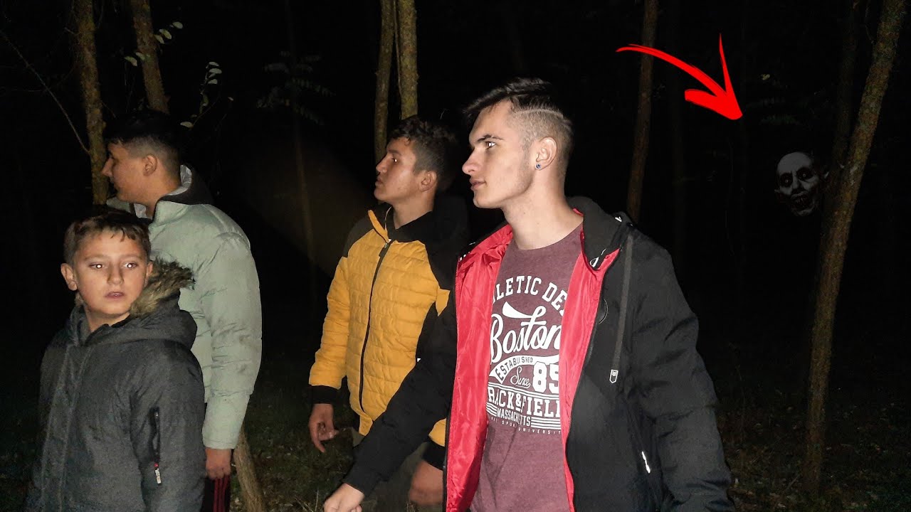 AM FOST NOAPTEA IN PADURE (creepy horror) - YouTube