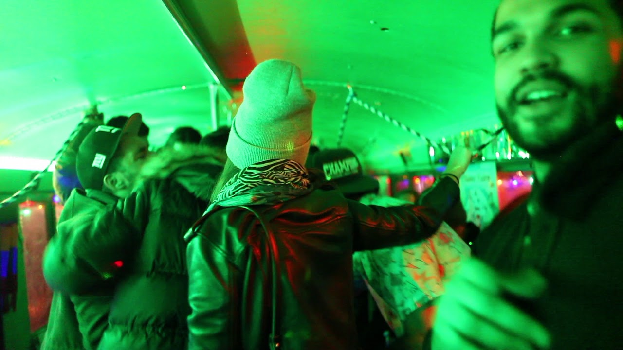 La Chiva NYC Party Bus AKA Chicken Party Bus NYC chickenpartybus.com ...