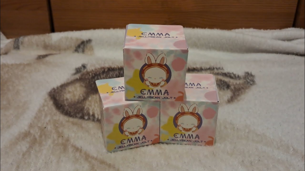 Opening Emma Jellybean Jolt beans from Kikagoods - YouTube