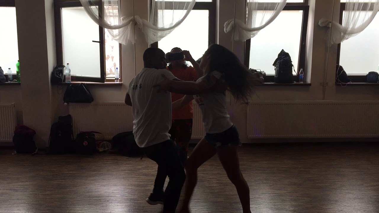 Carlos & Manuela | Zouk Wroclove Festival 2019 - YouTube