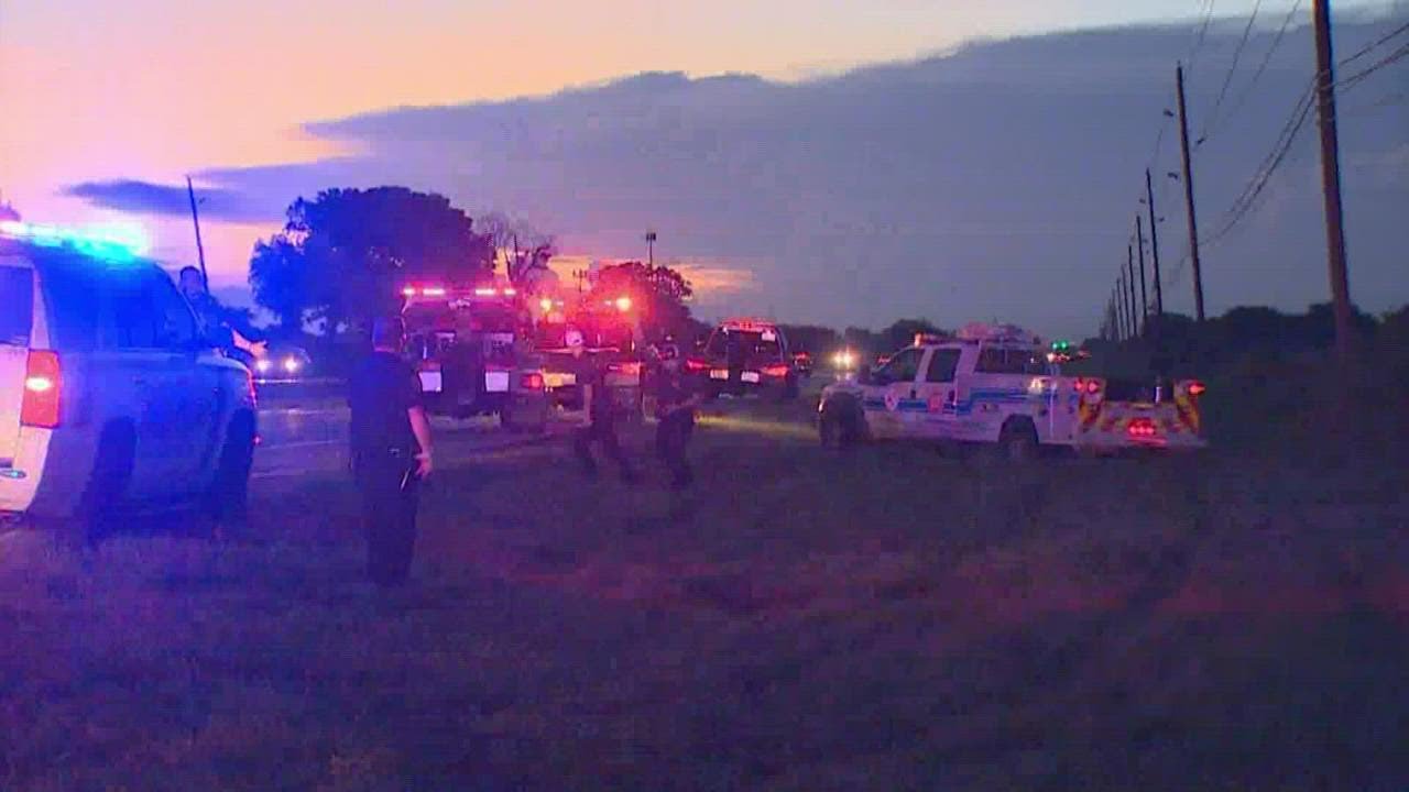 Breaking: Chase ends with suspect car in the water, Rosenberg police ...