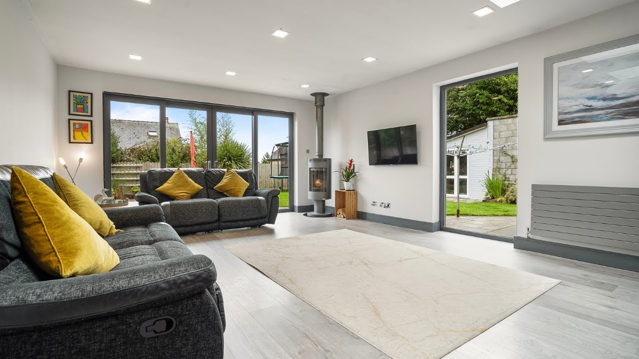 🏡 Magnificent Semi-D with Stunning Rear Extension | Glanmire, Cork ...