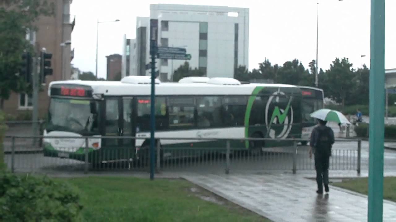 BUSES IN CARDIFF BAY 040812 - YouTube
