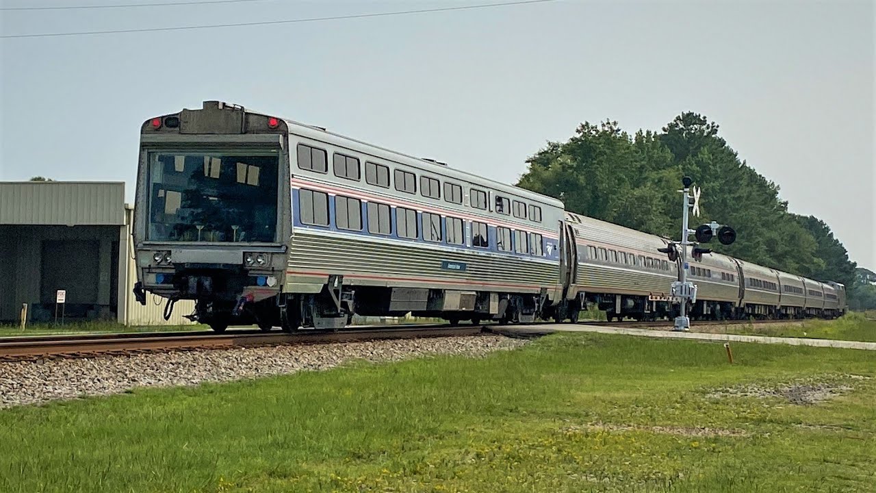 Amtrak American View Car & Big Game Train on 89 - YouTube