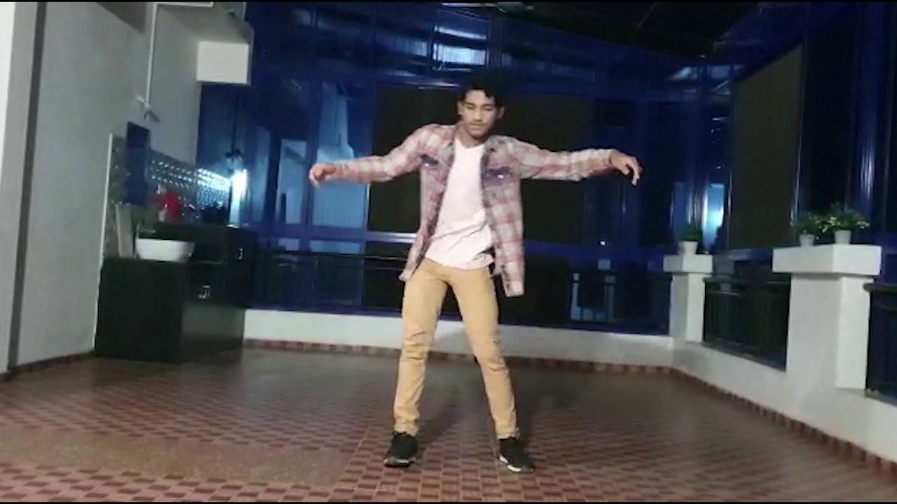 FEET ON FIRE Dance Competition | Class 9 to 12 | - YouTube