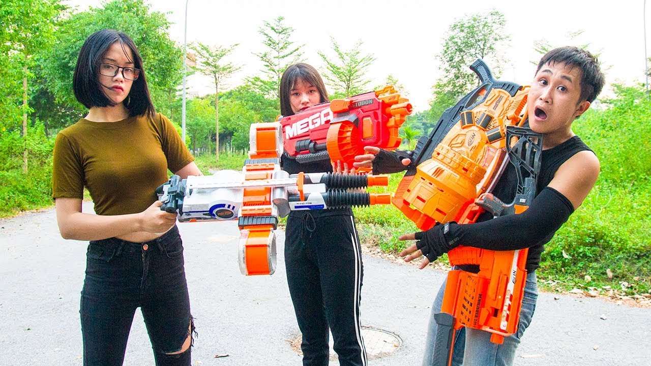 Battle Nerf War: Female Commando Nerf Guns Mercenary Force Rescue Sister Nerf - YouTube
