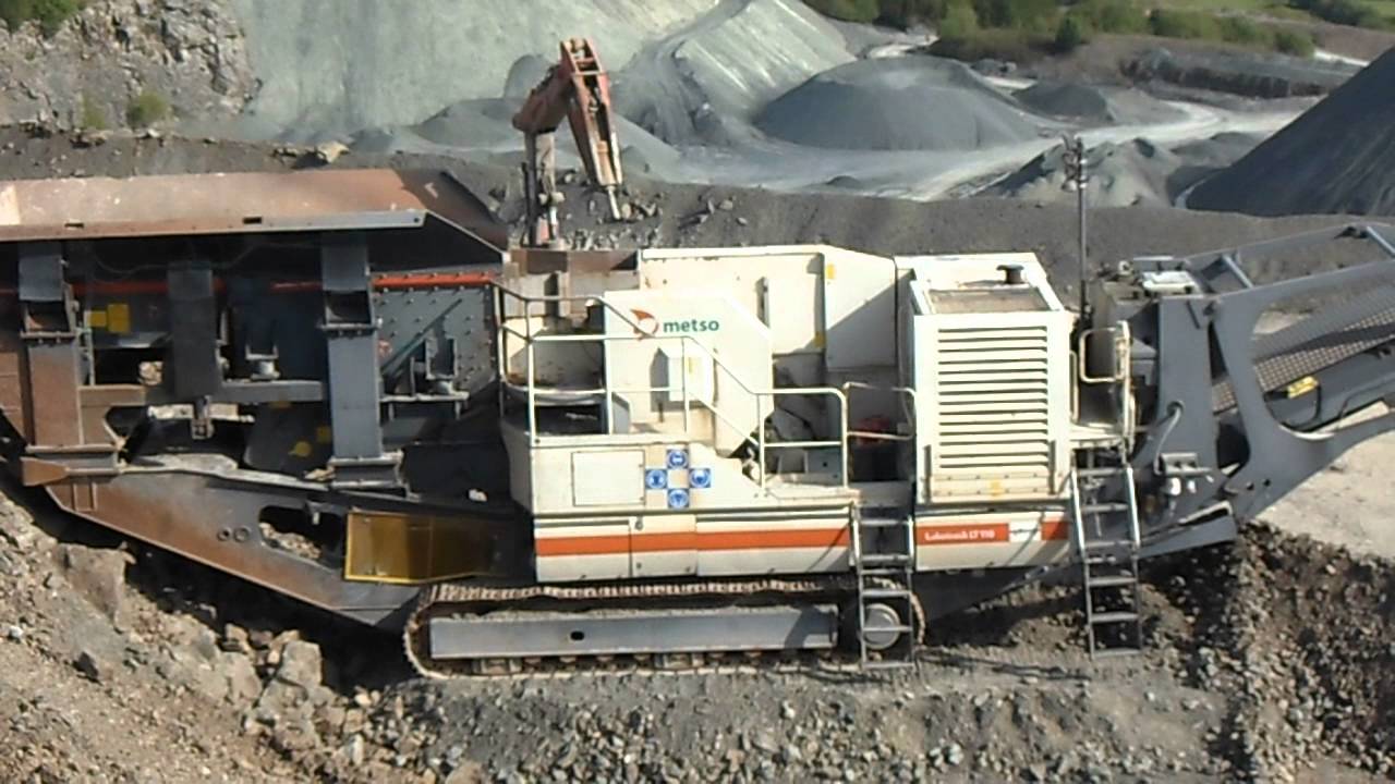 METSO LOKOTRACK LT 110 - YouTube