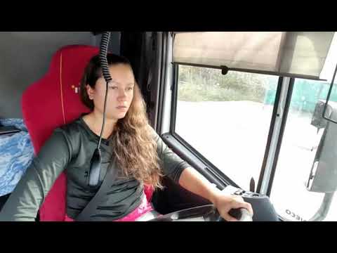 Дальнобойщица.  2018. Послушайте  Мою Песню
