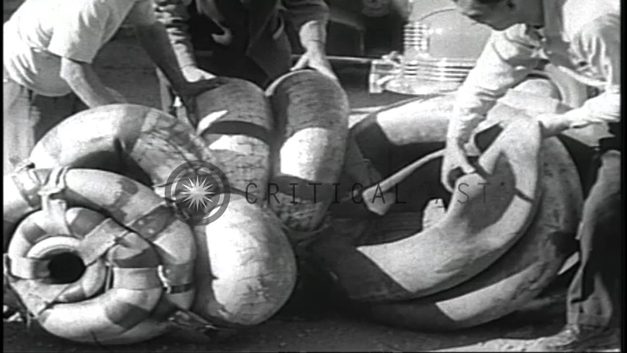 William Hill dies in an accident while riding in a barrel over Niagara ...