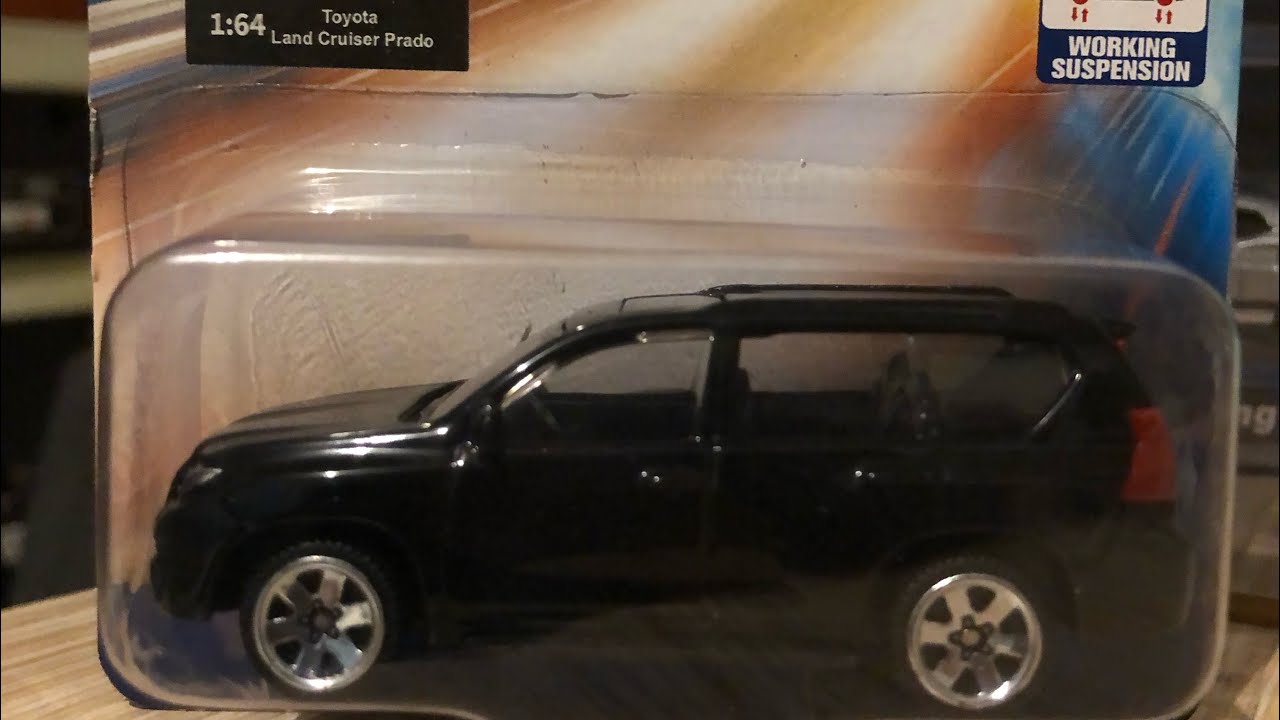 Toyota Land Cruiser Prado MSZ 1:64 CCA - YouTube