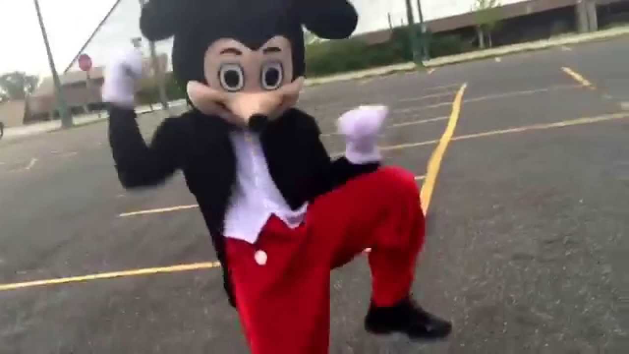 Future where you at! Mick mouse style! Hit em! - YouTube