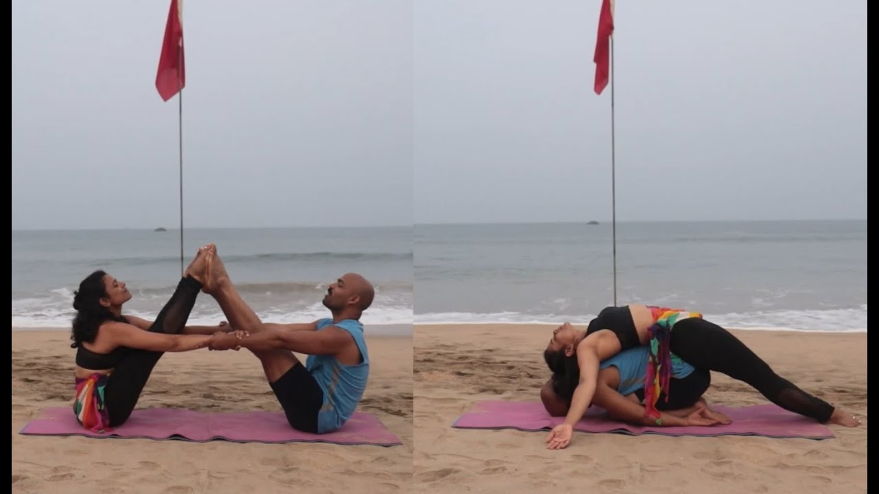 Simple Partner Yoga Poses || Naukasana/Boat Pose || Child's pose lounge ...