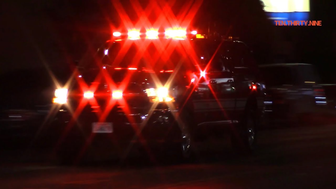 LAFD BC11 RESPONDING TO STRUCTURE FIRE IN 61’s DISTRICT (LAFD STATION ...