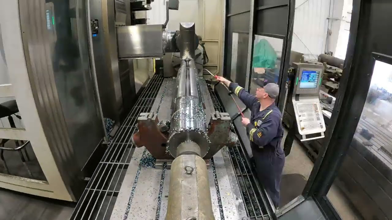 BIG CNC timelapse - YouTube