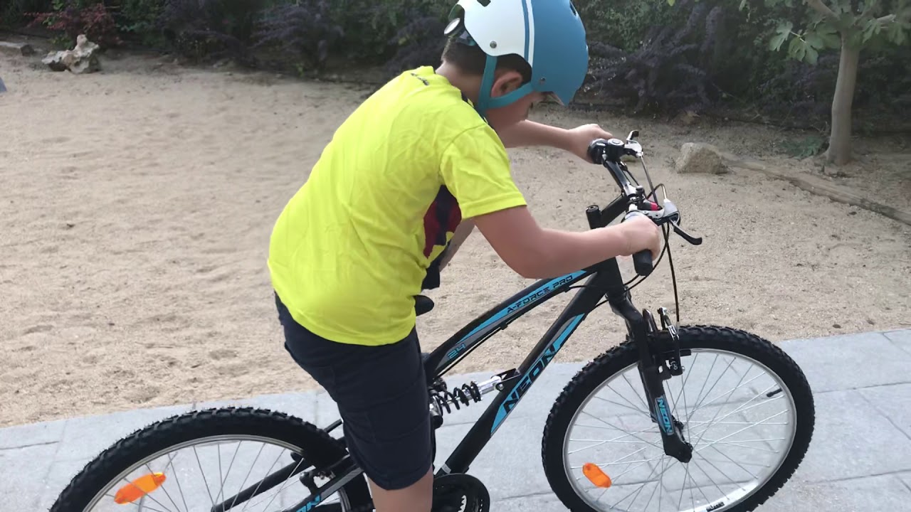 Nicolas wilches montando bicicleta 2019 - YouTube