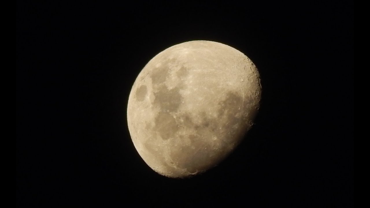 The Moon is Growing! - YouTube