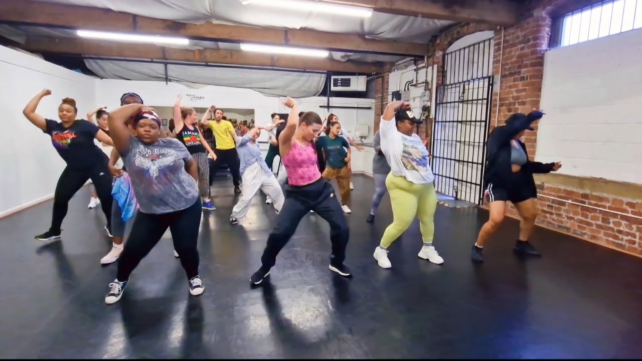 'Beggining' by Joeboy - Ember Dance 🎶 - YouTube