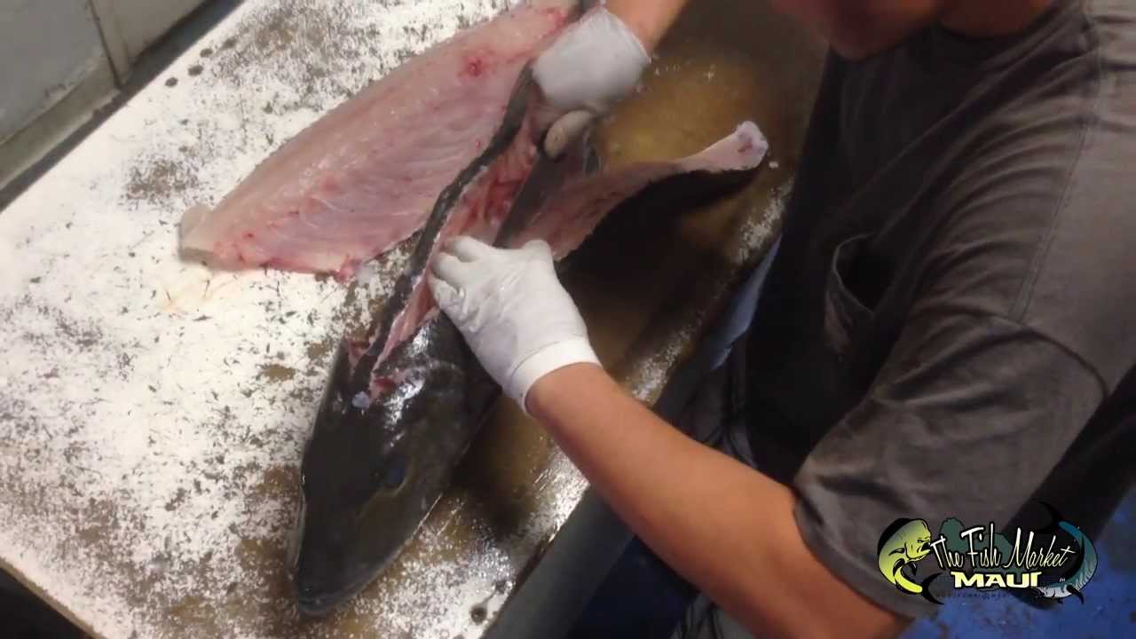 Fish Market Maui Uku / Gray Snapper Cutting - YouTube