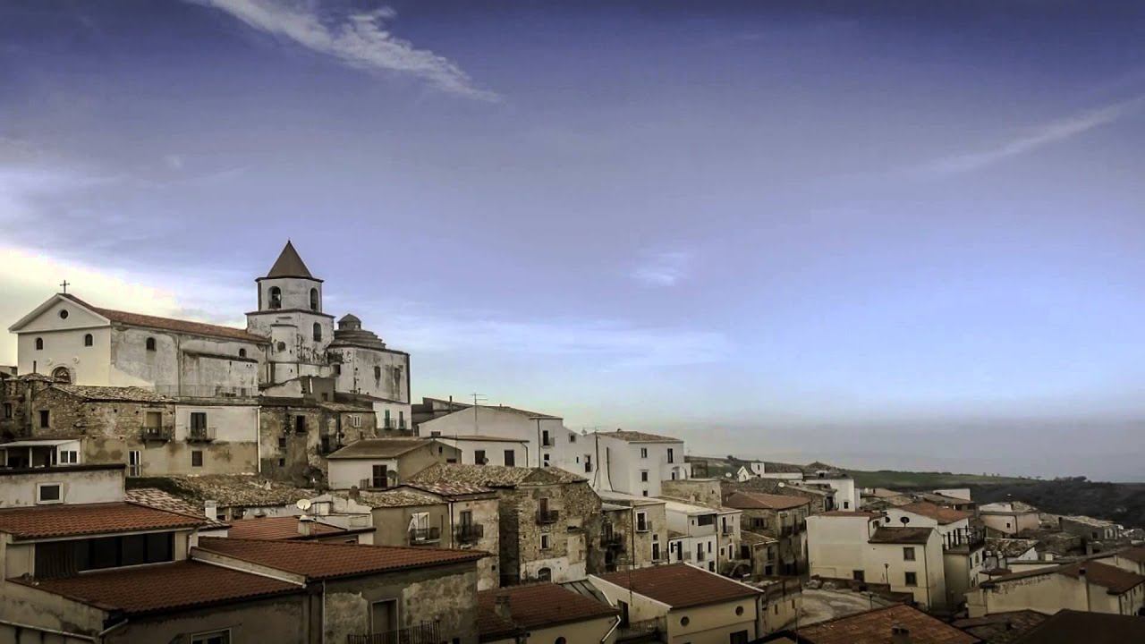 Centro Storico di Oppido Lucano in Time Lapse - YouTube