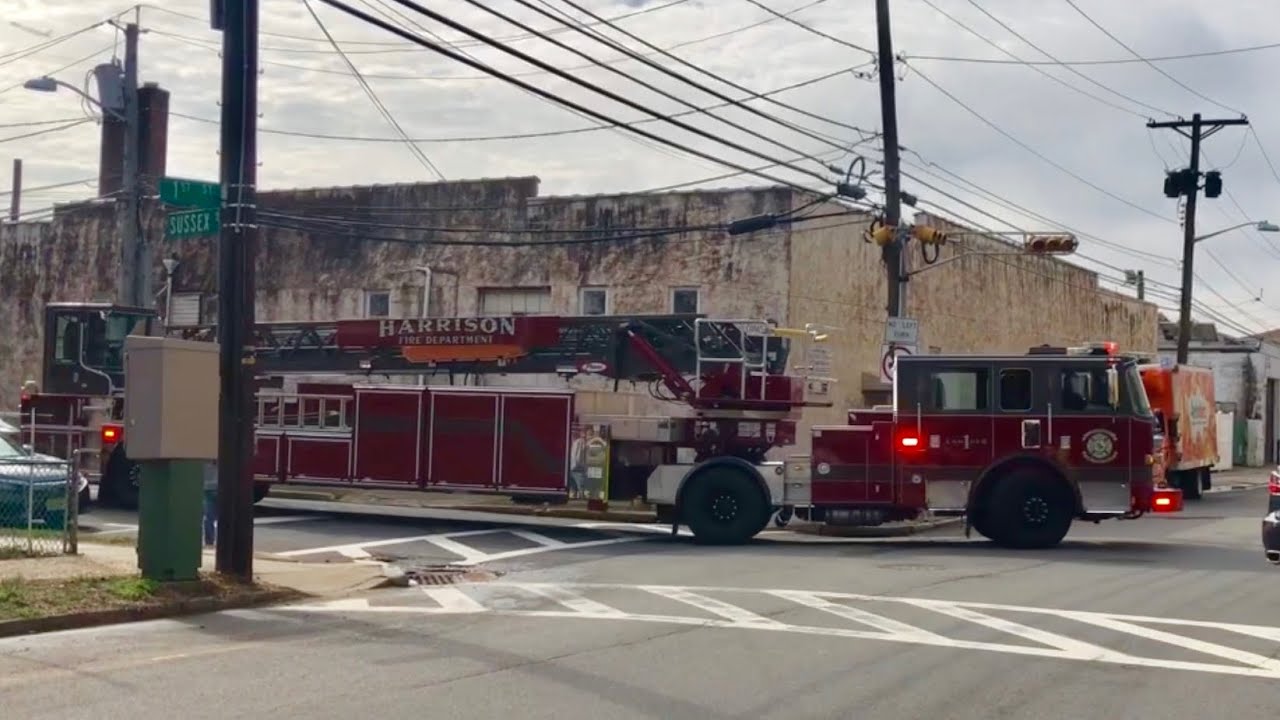 Harrison NJ Fire Dept Ladder 1 Responding 2 camera views ...