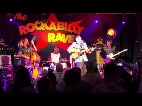 Toto & The Raw Deals Rockabilly Rave 2023 Stuttering Cindy - YouTube