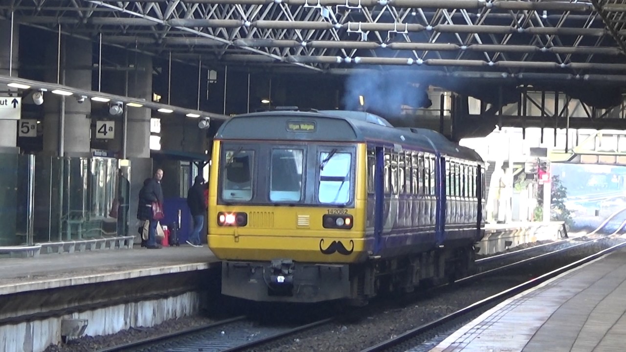 Northern Rail 142062 departing Manchester Victoria - YouTube