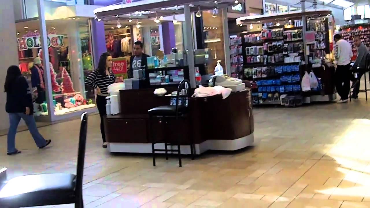 Transgender daylight outing at the mall - YouTube