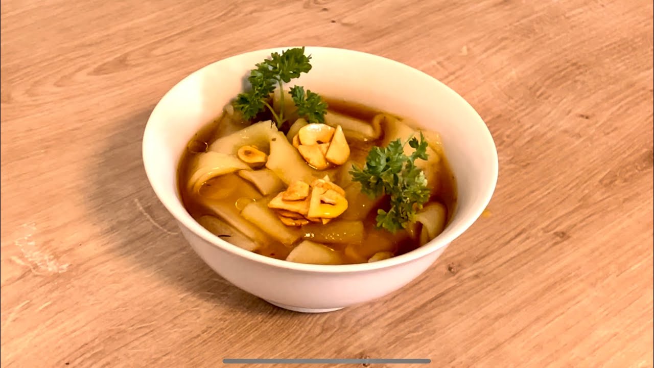 Wide Potato Noodles with Gold and Silver Garlic Oil - YouTube