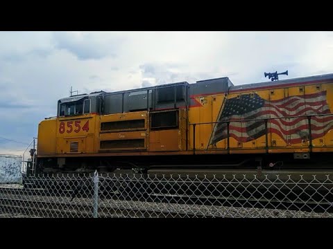 CSX train O721-02 with Union Pacific SD70Ace leader! - YouTube
