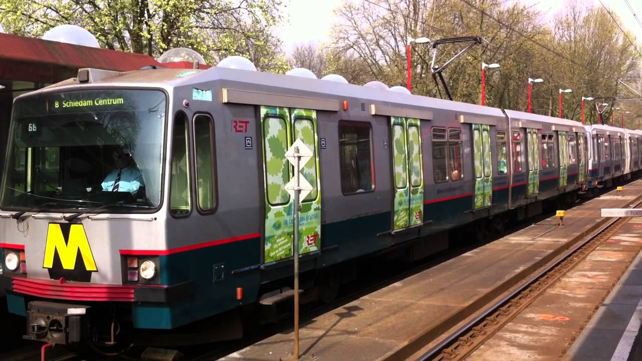 RET Metro Type T Oosterflank Aankomst & Vertrek in Rotterdam - YouTube