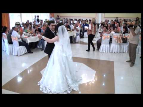 Nairi & Venera wedding dance