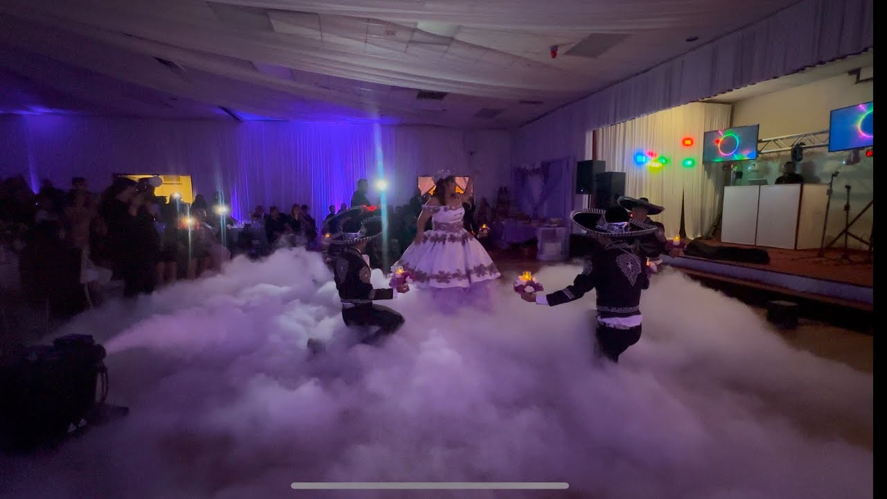 Vals Principal de Brittany Guerra García - YouTube