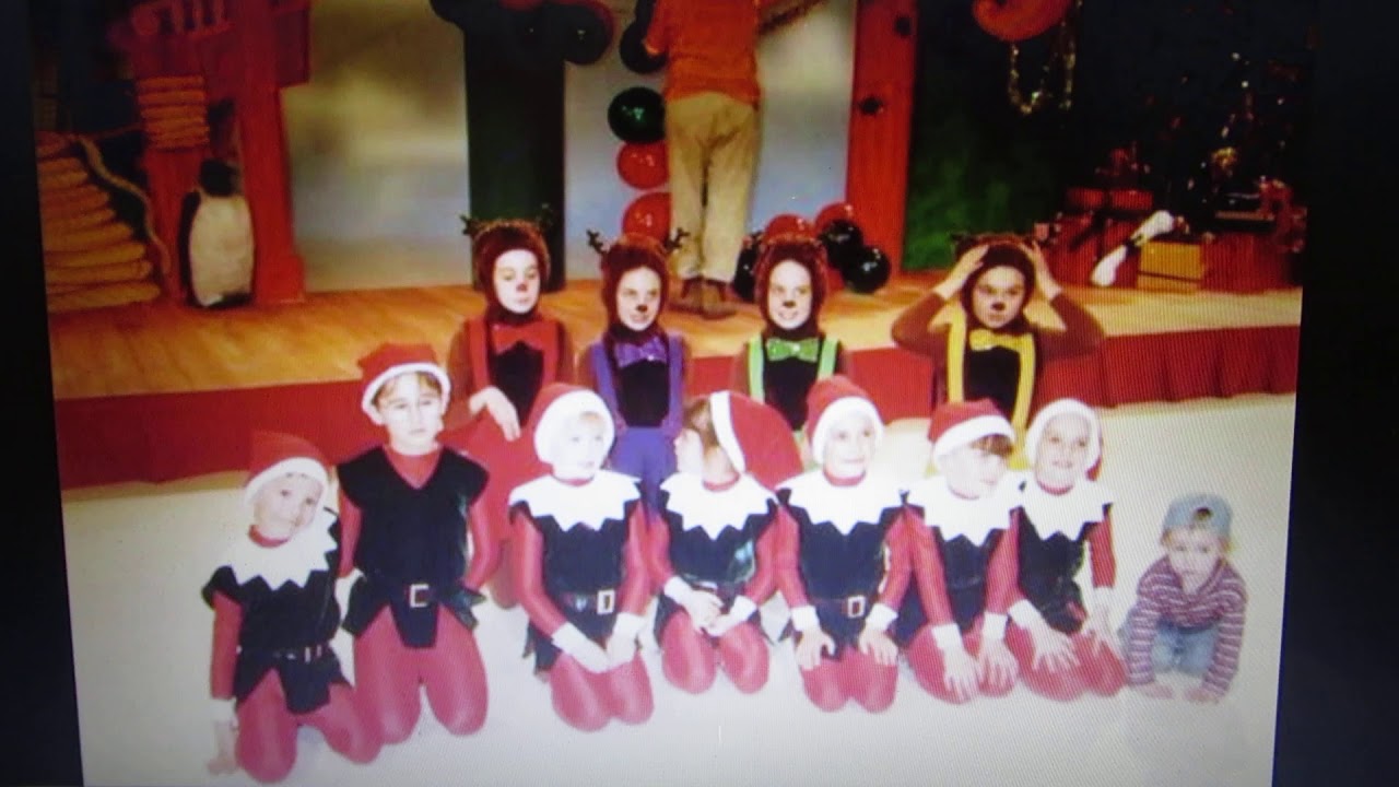 The Kids in The Wiggles: Wiggly, Wiggly Christmas (1996) - YouTube