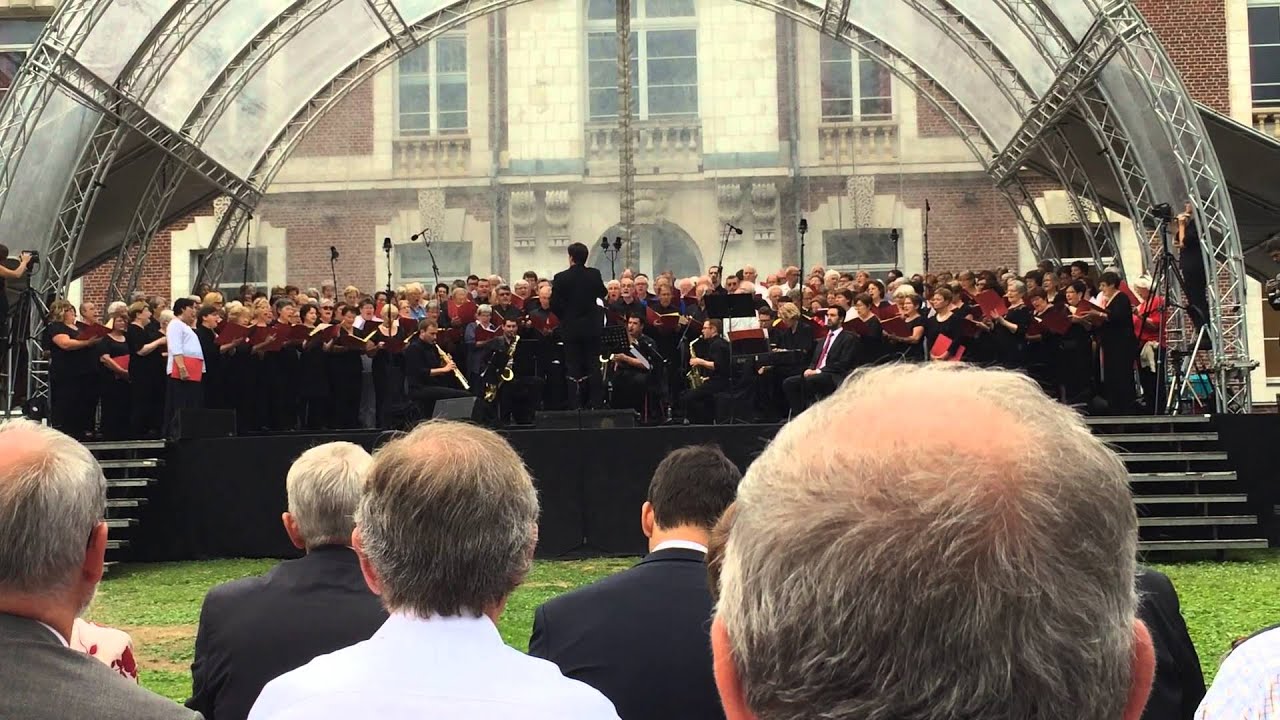 Bouvines 09 - François-Pierre Descamps - Gloria Patri - YouTube