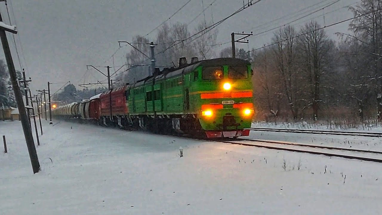 2TE10U-0218+2M62UM-0119 with mixed freight train passing stop Jumprava ...