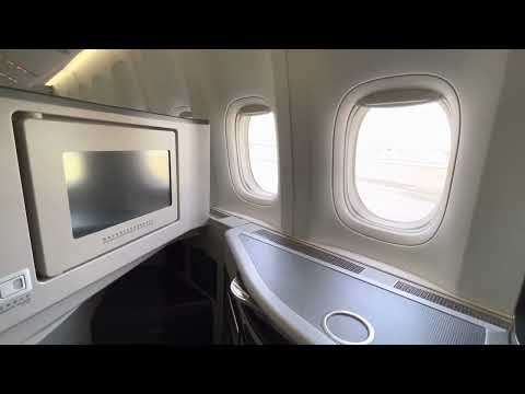 에바항공 Eva Airlines B77W BR271 비즈니스석 마닐라 국제공항 착륙 - YouTube