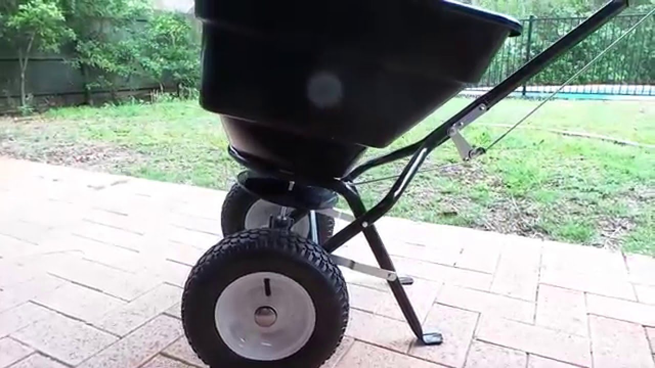 Scintex Walk behind Broadcast seeder - YouTube