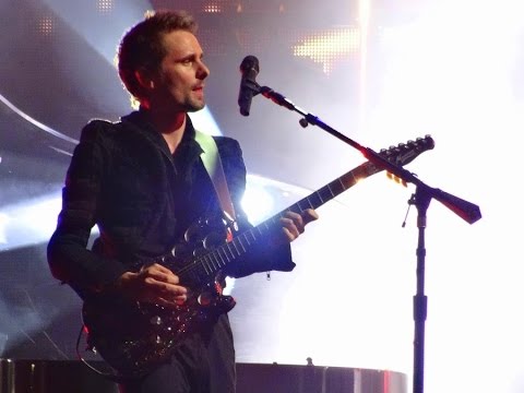 Muse - Hysteria ( Live @ Pinkpop 2015, The Netherlands ) - YouTube