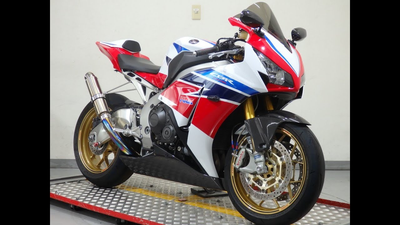 33648 CBR1000RR SP SC59 2015 Unknown Exhaust Sound / Walk Around - YouTube
