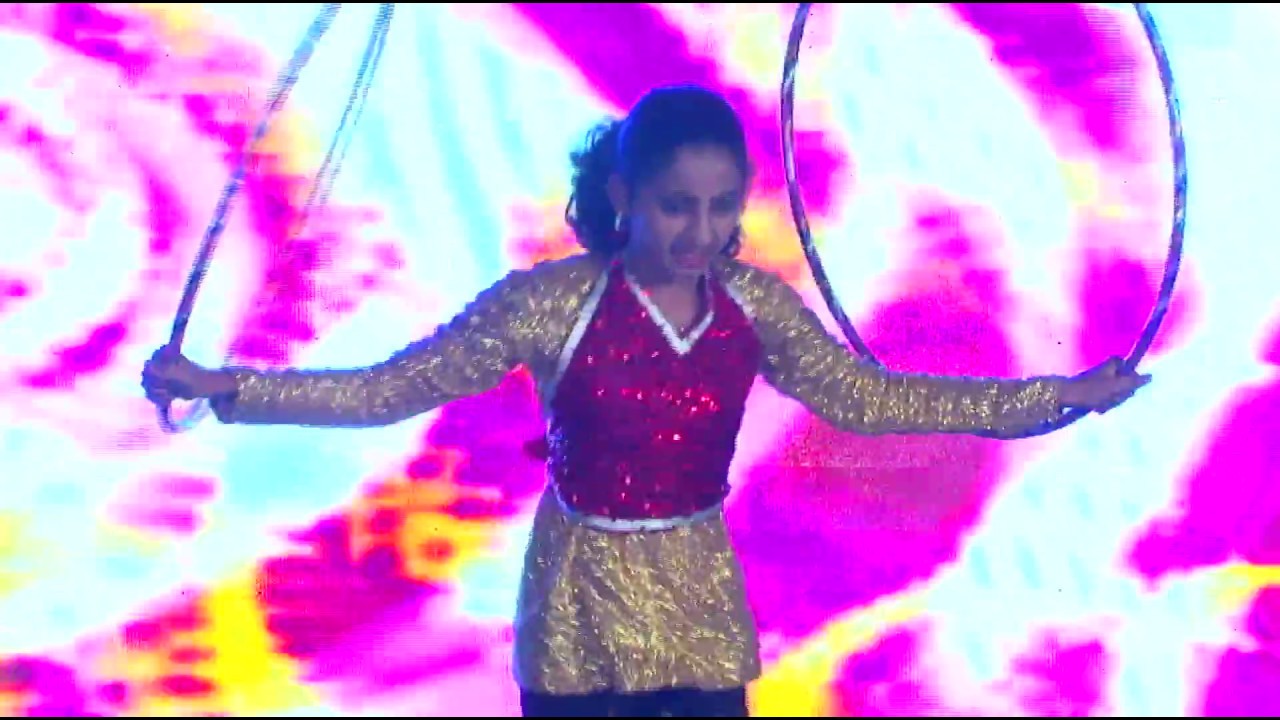 08 - LAURELS 2018 - Hula hoop Ring Dance - YouTube
