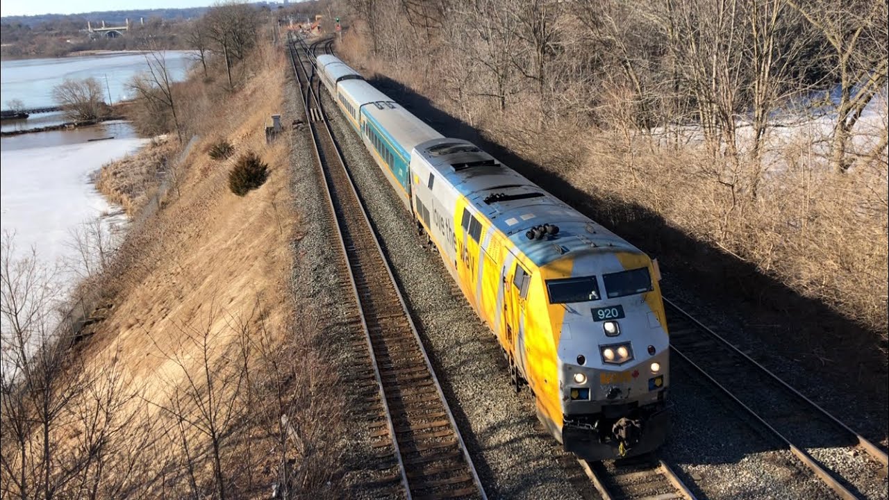 Via Train 70 Bayview junction - YouTube