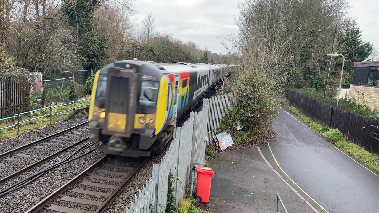 Class 444 Desiro + 70 | 444019 + 444016 + 70005 | SWR + Freightliner ...