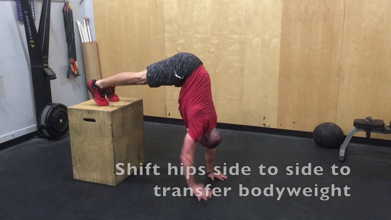 CTM - Box Shoulder Taps - YouTube