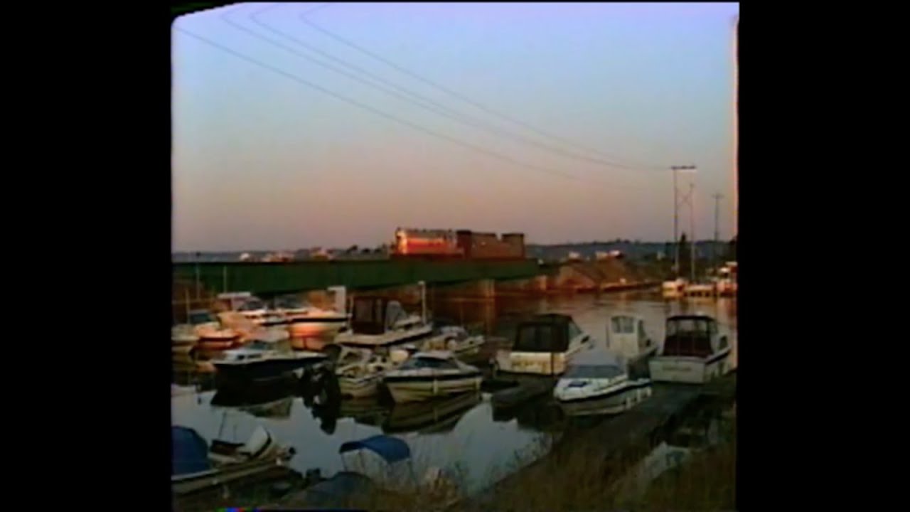 Bay Colony Railroad - Cape Cod Line - 1751 EMD GP9 Early Morning ...