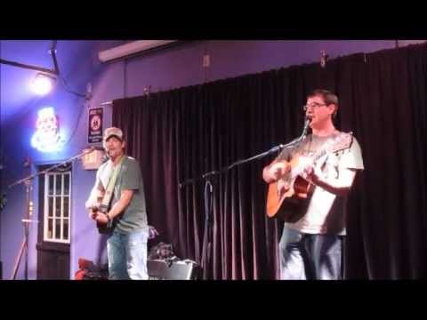 Jamie Livesey and Aaron Audet singing "Say Hey" @ Jax in Killington ...