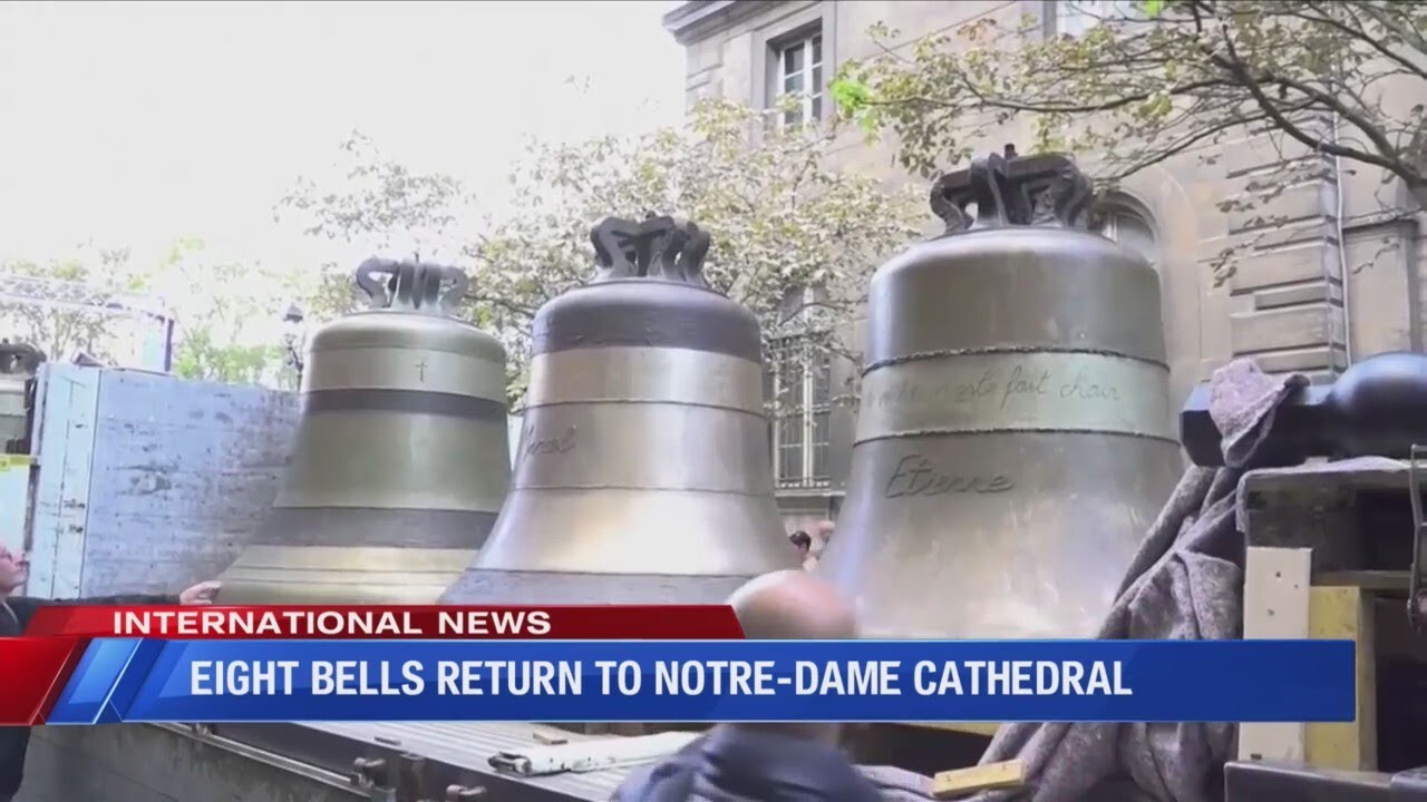 Eight bells return to Notre-Dame Cathedral - YouTube
