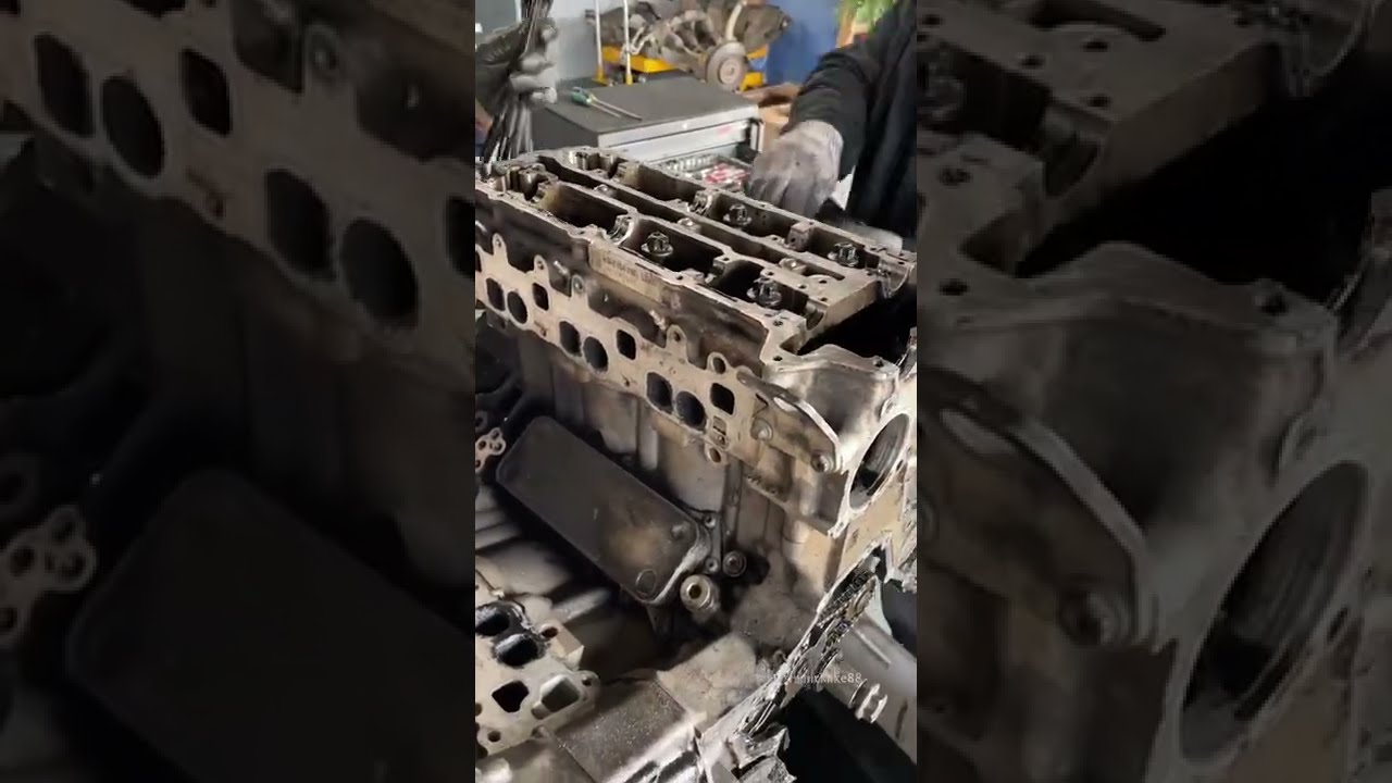 Benz Diesel Engine OM642 Disassembly - YouTube